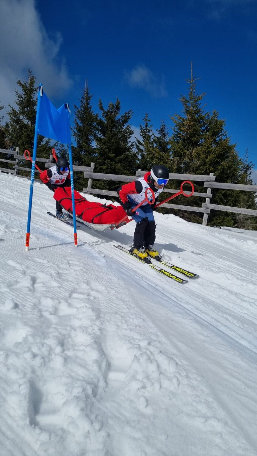 Horská záchranná služba – Mountain Rescue Service